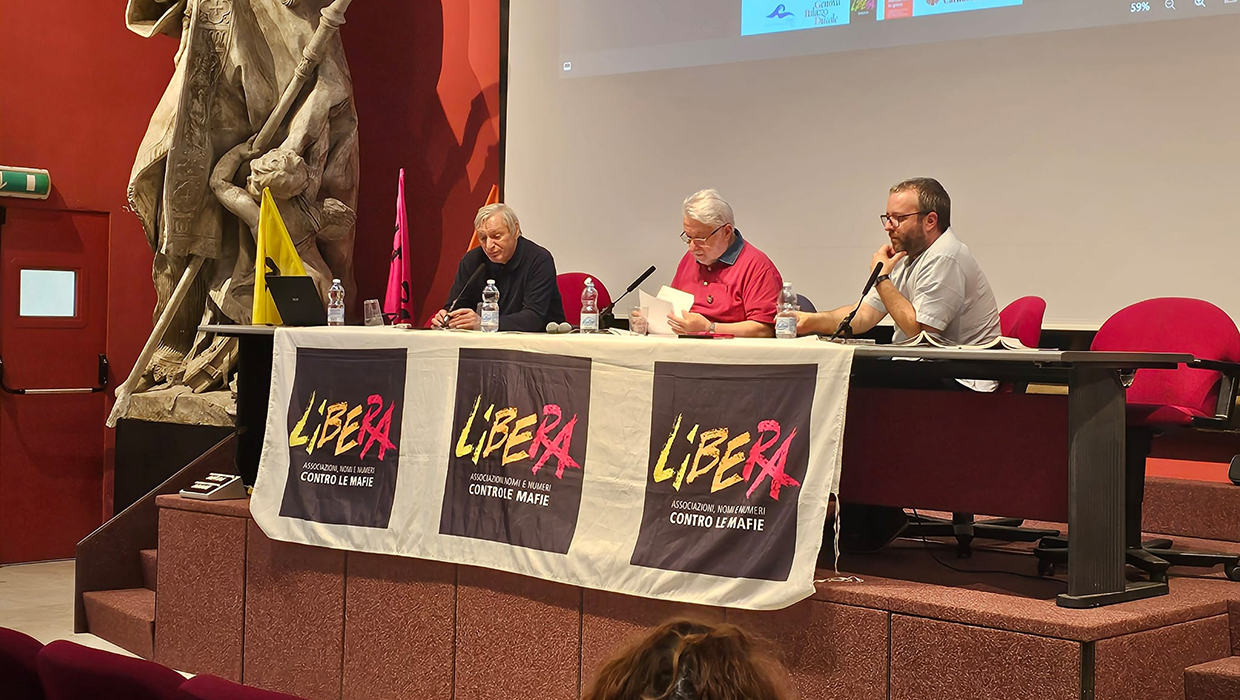 "Da Leggere a fare l'antimafia", un anno di Libera Genova per la ...